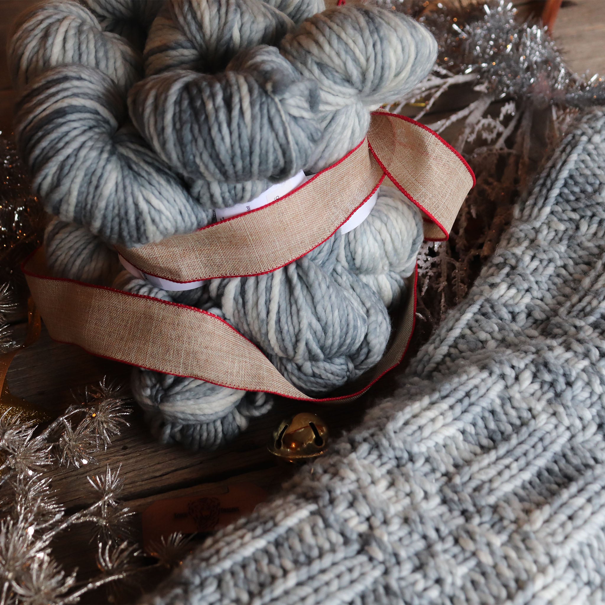 Fourth Wall Blanket Kit – Koigu Canada Studio